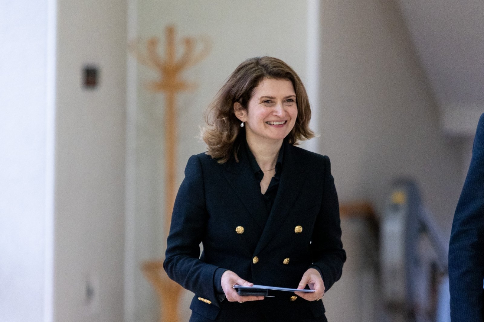 Government chancellor met with Meta representatives - EN.DELFI